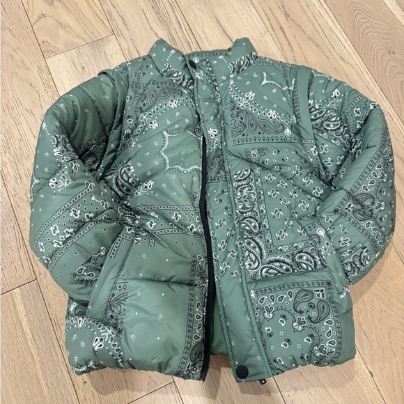 Zara | Jackets & Coats | Zara Green Paisley Puffer Jacket | Poshmark